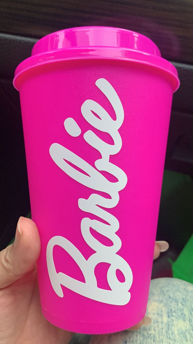 Vaso Barbie Cafetero con tapa reutilizable 16 onzas – Nessie`s Collections